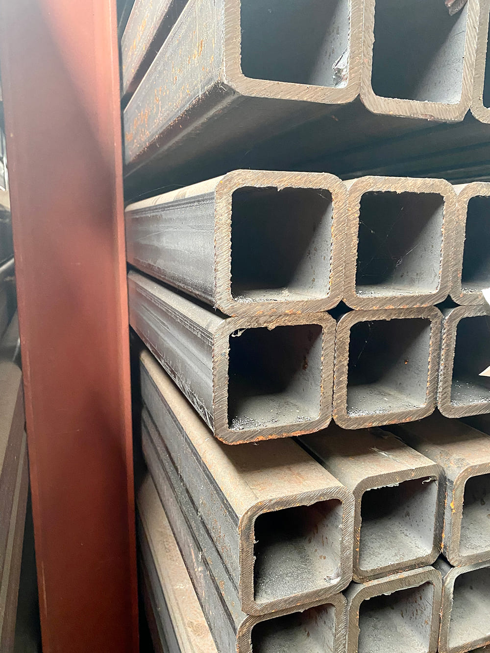 Stahlbauhohlprofile im 80 x 80 x 10,0 mm | Solines GmbH